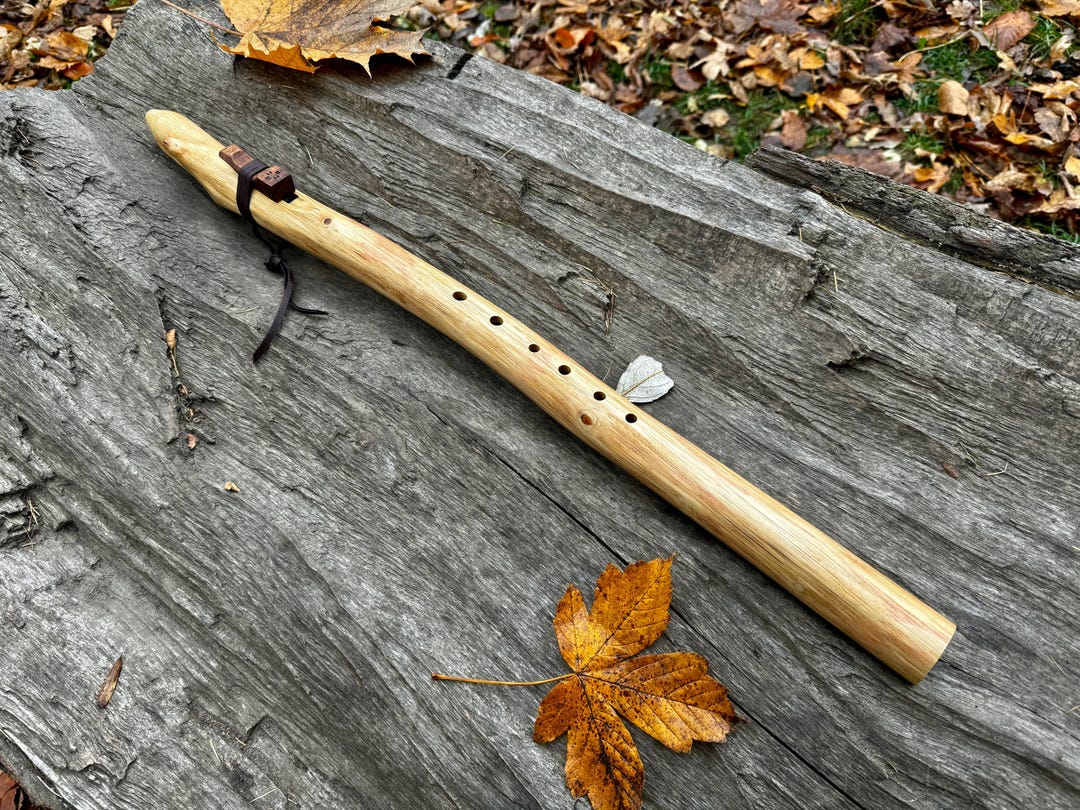 Native American Style Branch Flute d 440hz Native Style Flute Branch ...