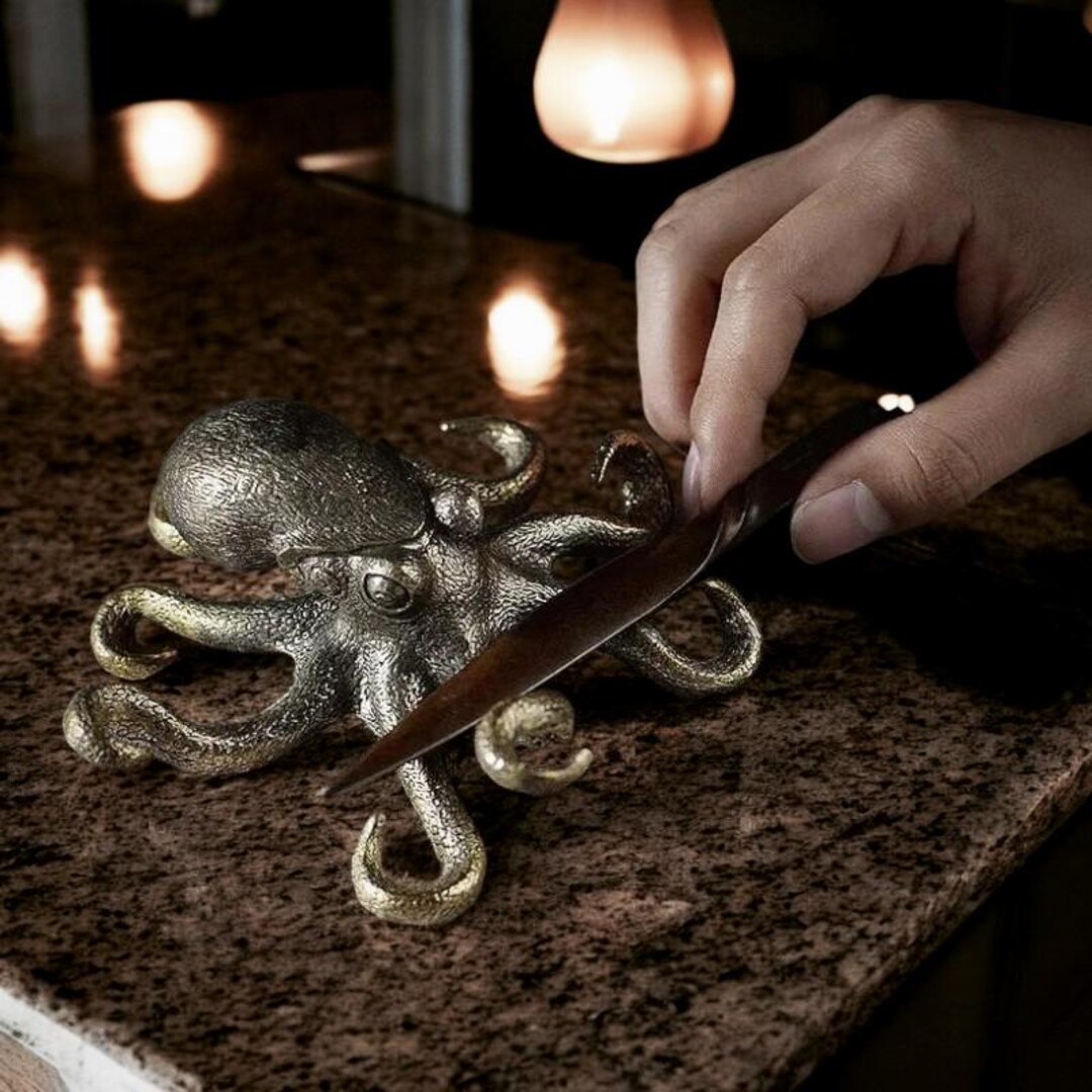 Octopus Statue Table Display | Utensil Rest Octopus | Kitchen Essential ...