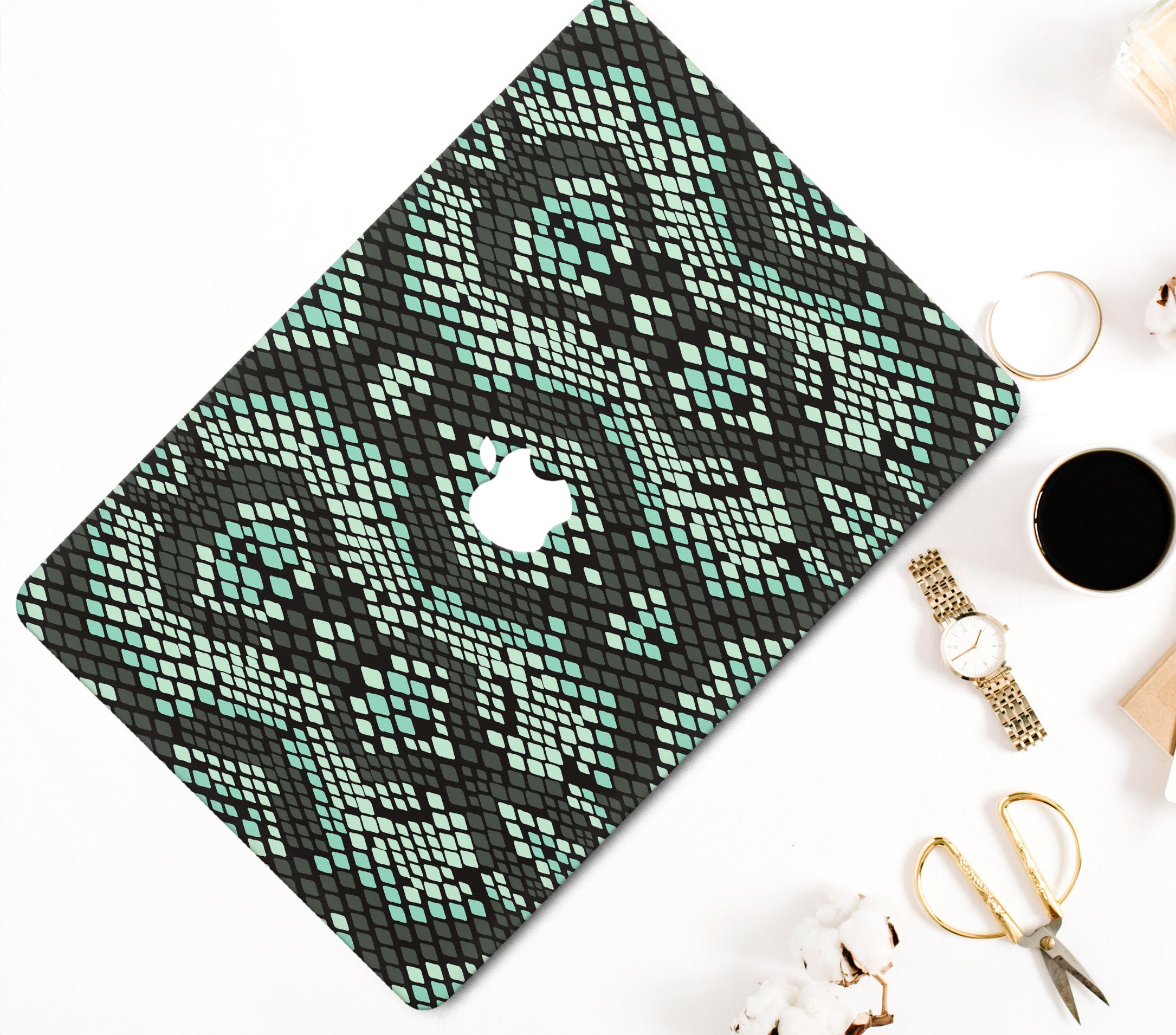 Snake Skins Macbook 12 Air 13 A1932 Green Vinyl Decal | Etsy