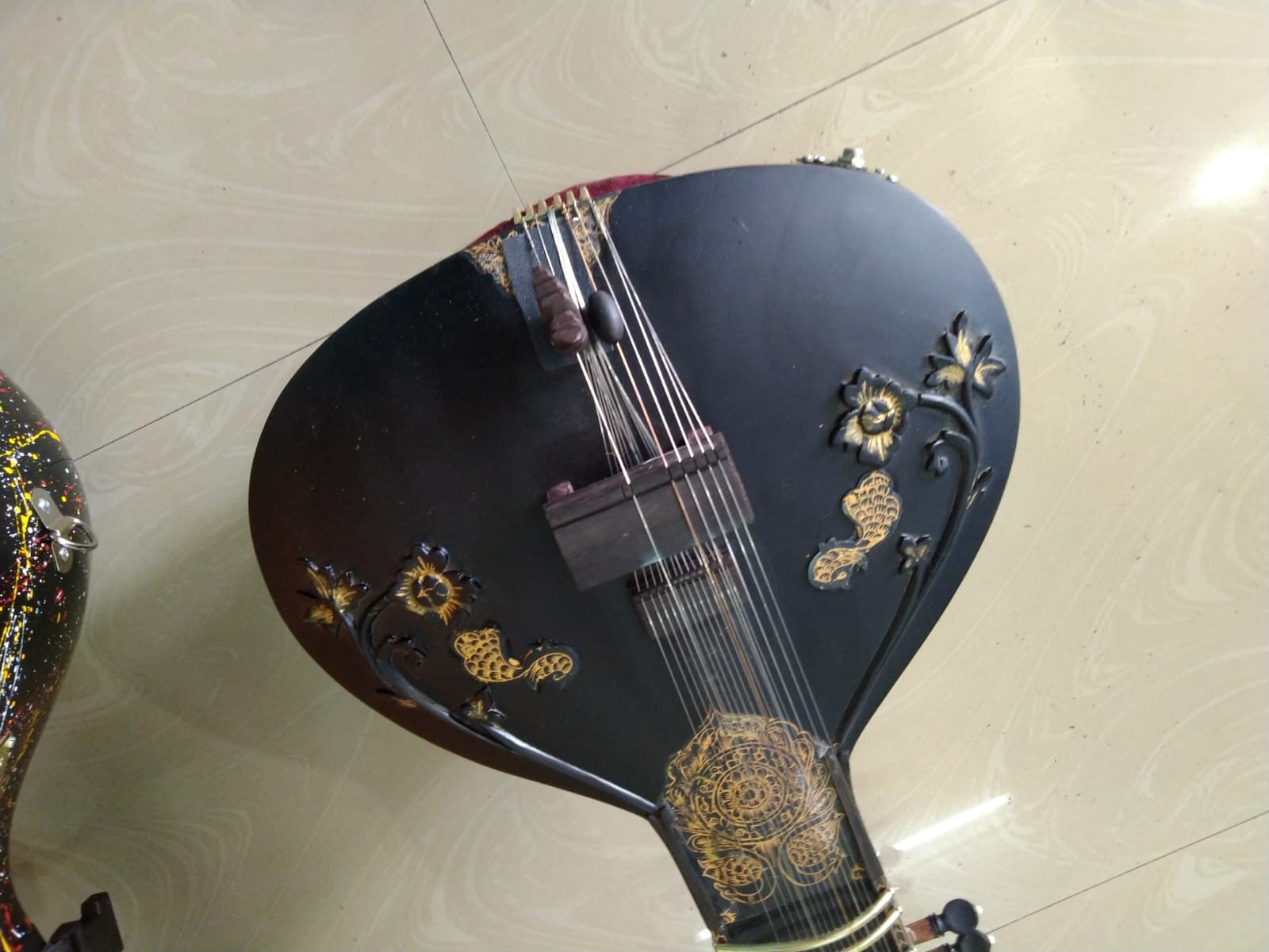 TRAVEL SITAR Kinnar Seen Style Black Pearl - Etsy