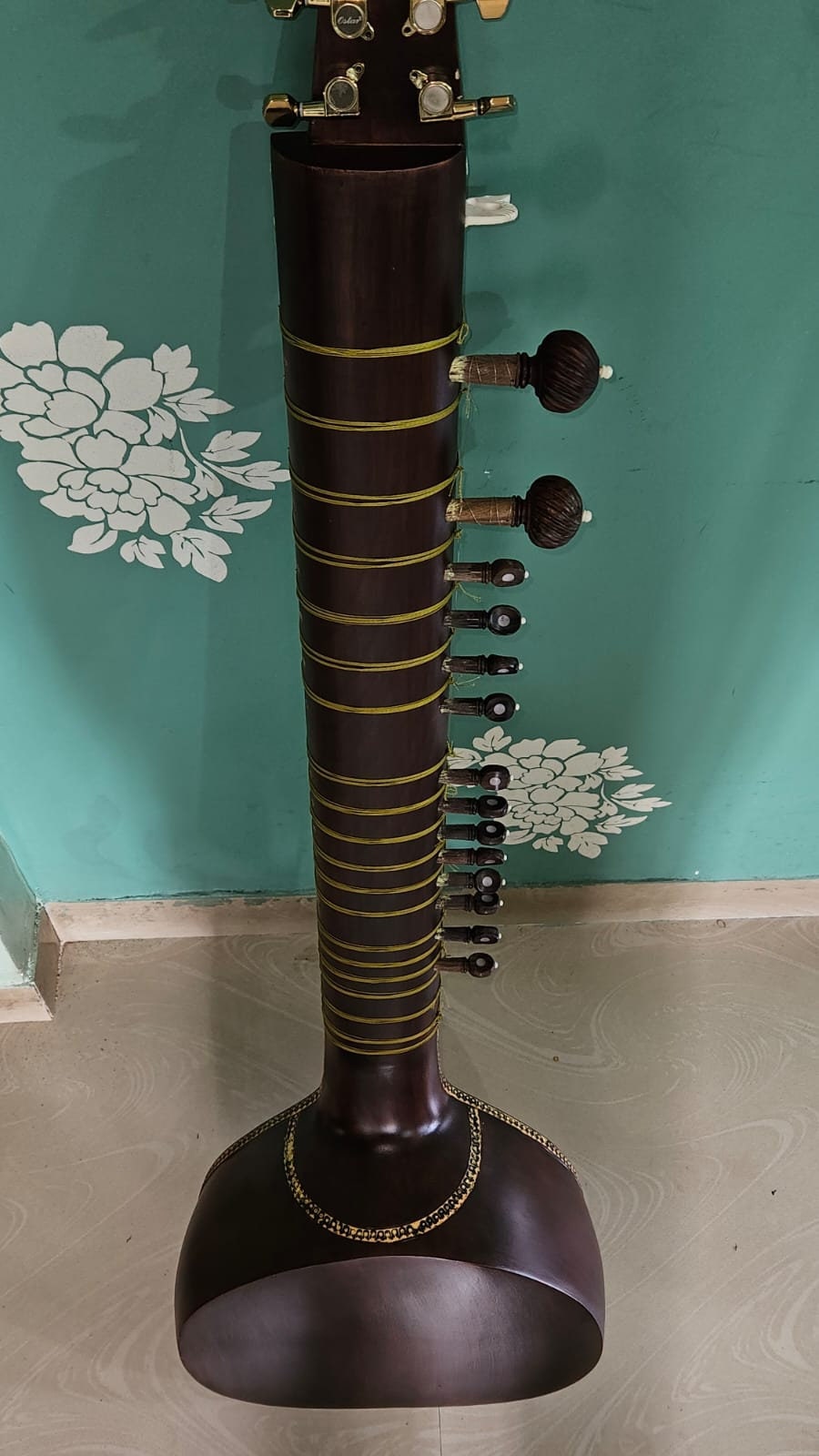 TRAVEL SITAR Kinnar Seen Style Black Pearl - Etsy