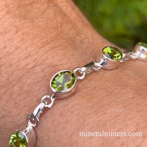 Etsy peridot bracelet store