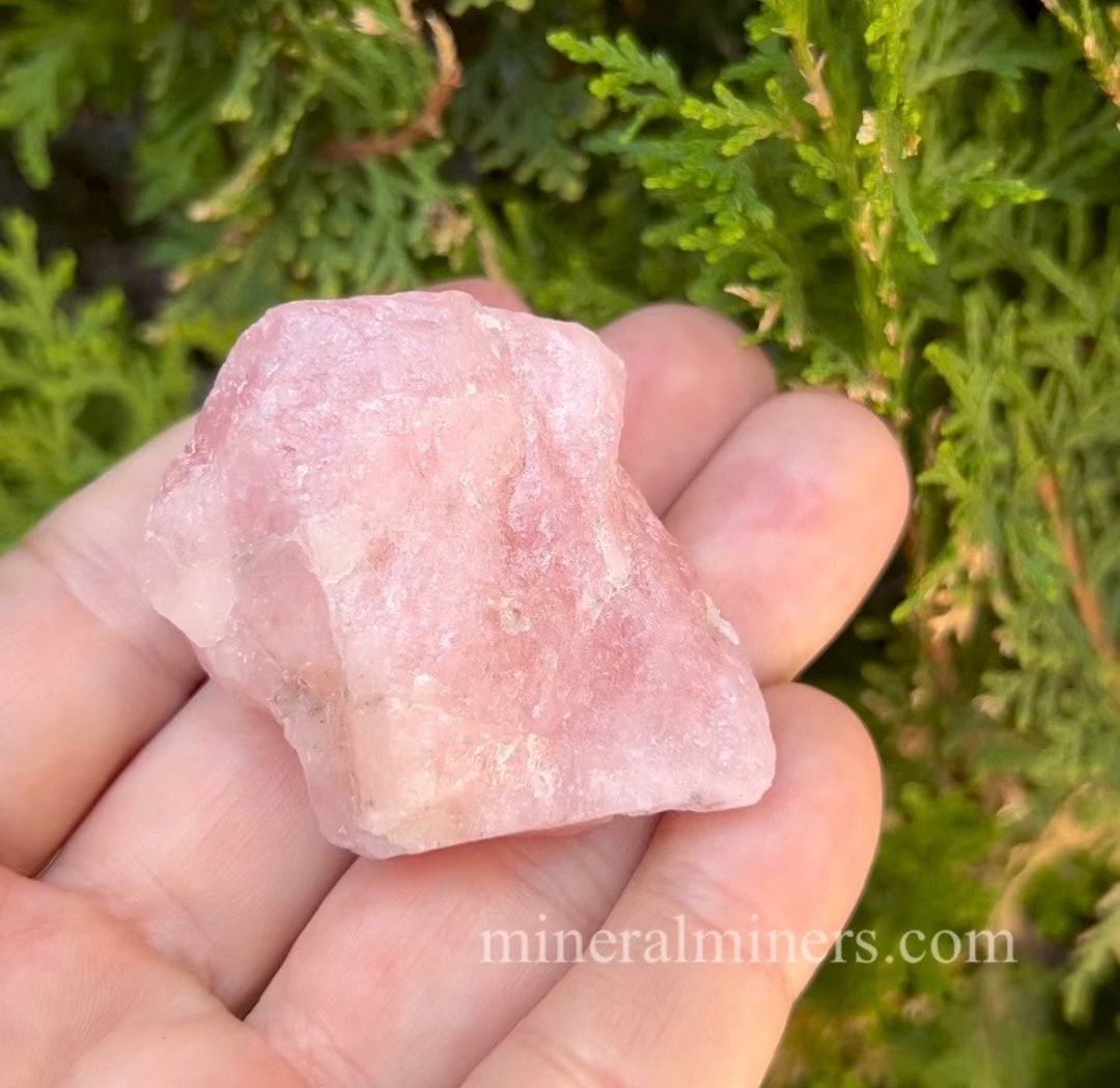 Raw Morganite Crystal, Pink Beryl Stone, Natural Color Morganite ...