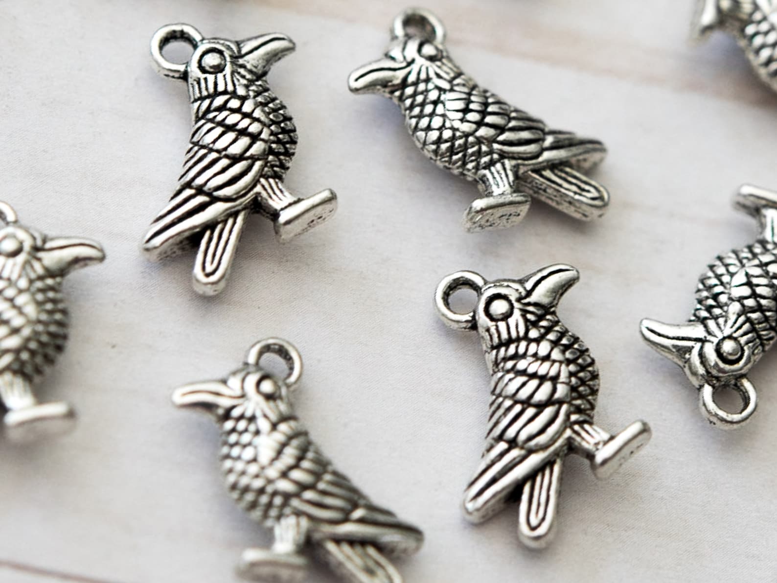 10 Raven Charms or 40 Bulk Antique Silver Crows Detailed - Etsy