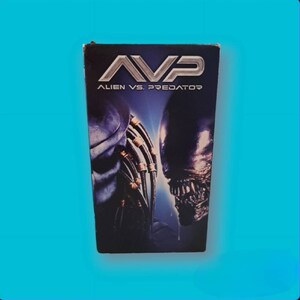 AVP Alien VS Predator VHS - Etsy