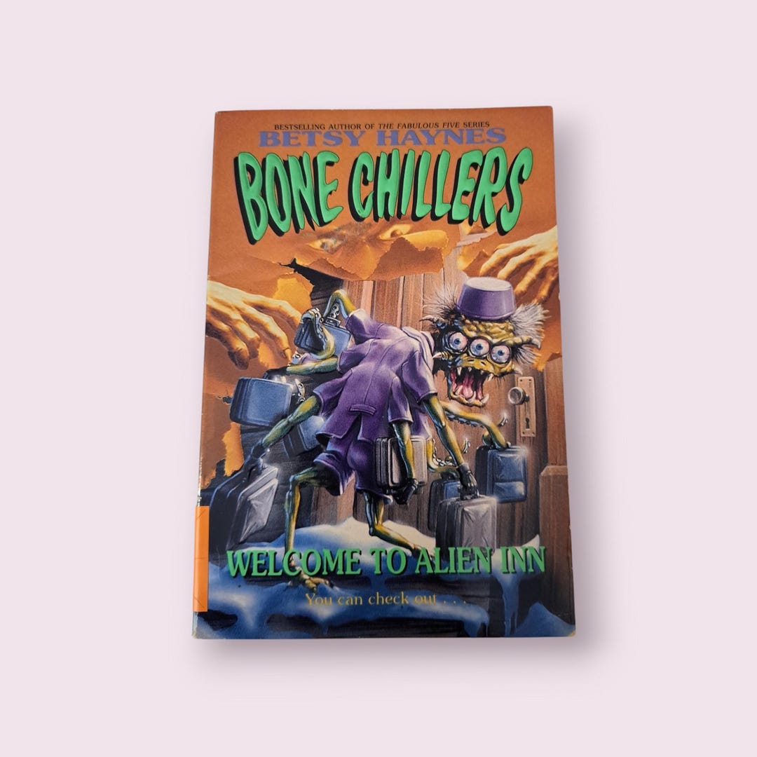 Bone Chillers #8 Welcome to Alien Inn by Betsy Haynes - Etsy