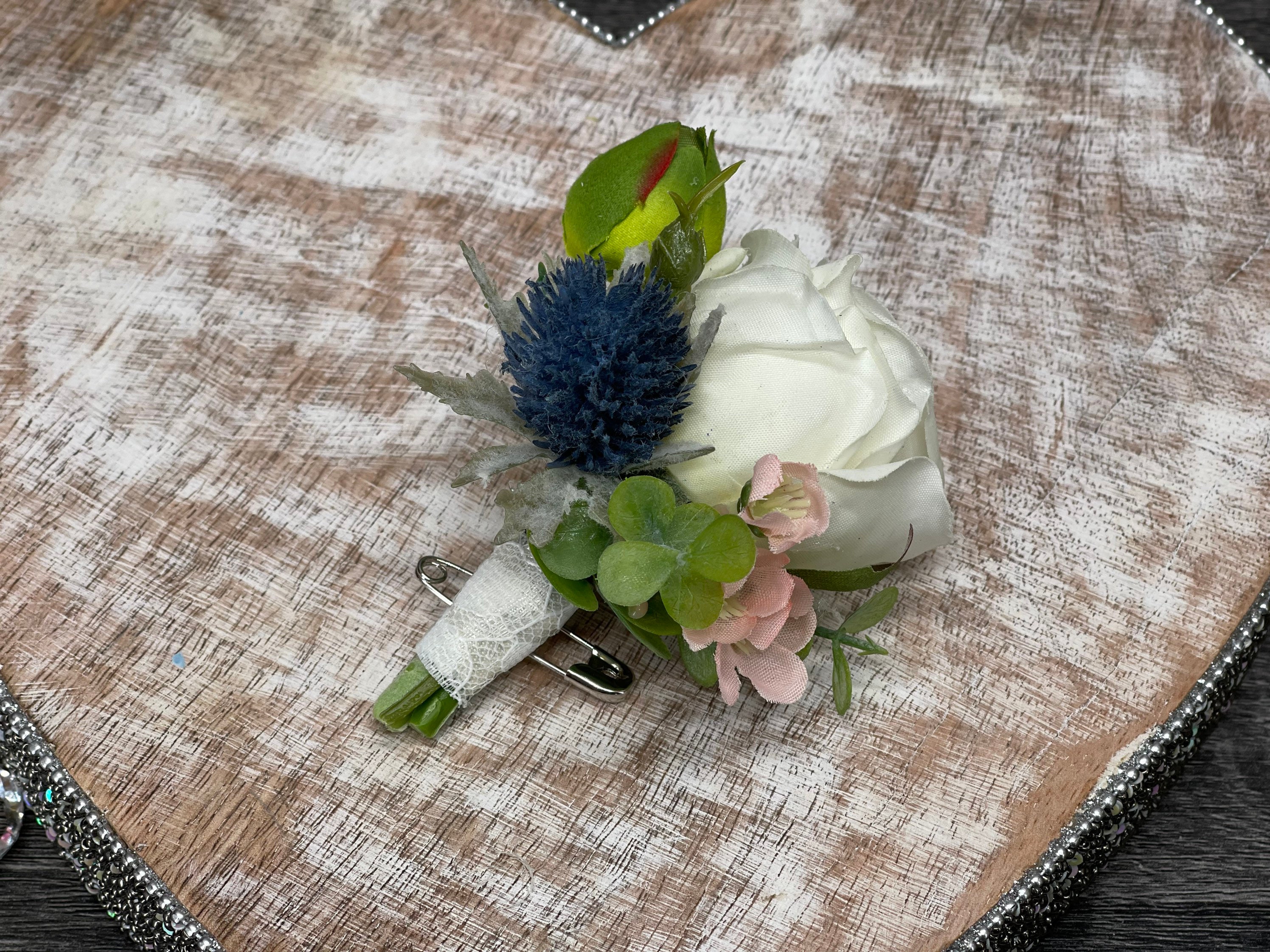 C16 Eucalyptus Flower Greenery Wedding Boutonniere Jewel Tone - Etsy