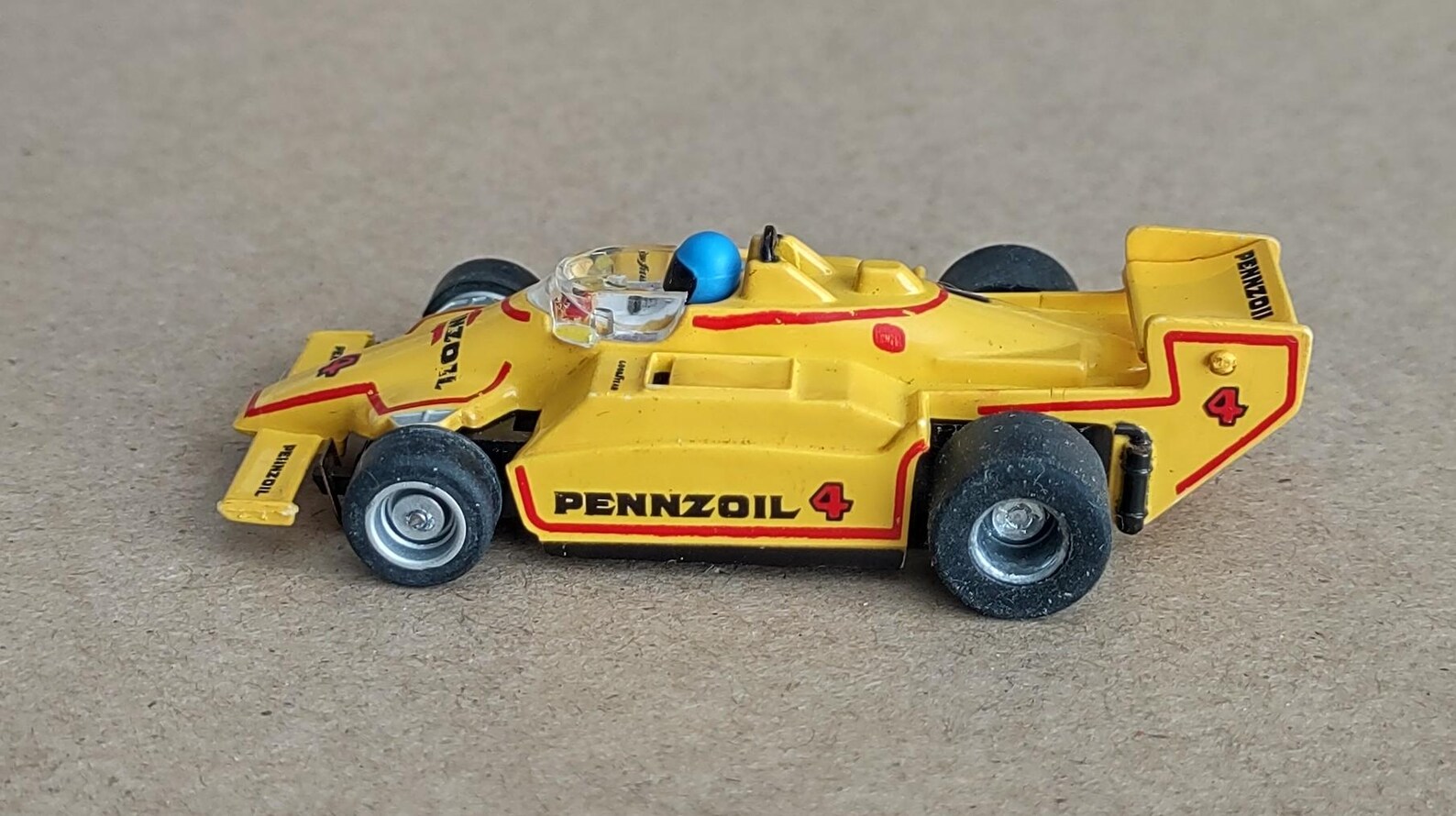Vintage TYCO Pennzoil F1 Slot Car: HO Scale 440 MX1 Chassis - Etsy