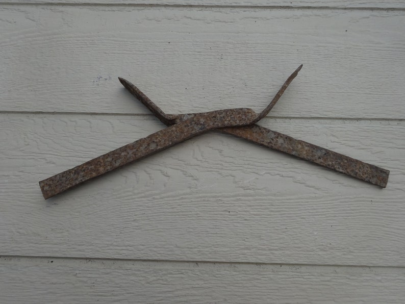 Primitive/antique/rustic Blacksmith Tongs - Etsy