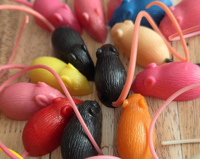14 Vintage Mini Plastic Mice With Long Curly Tails Hong Kong Gumball ...