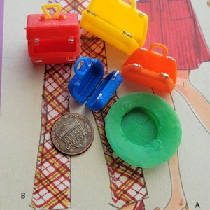5 Vintage Tiny Plastic Doll Accessory Luggage Travel Set Miniature ...
