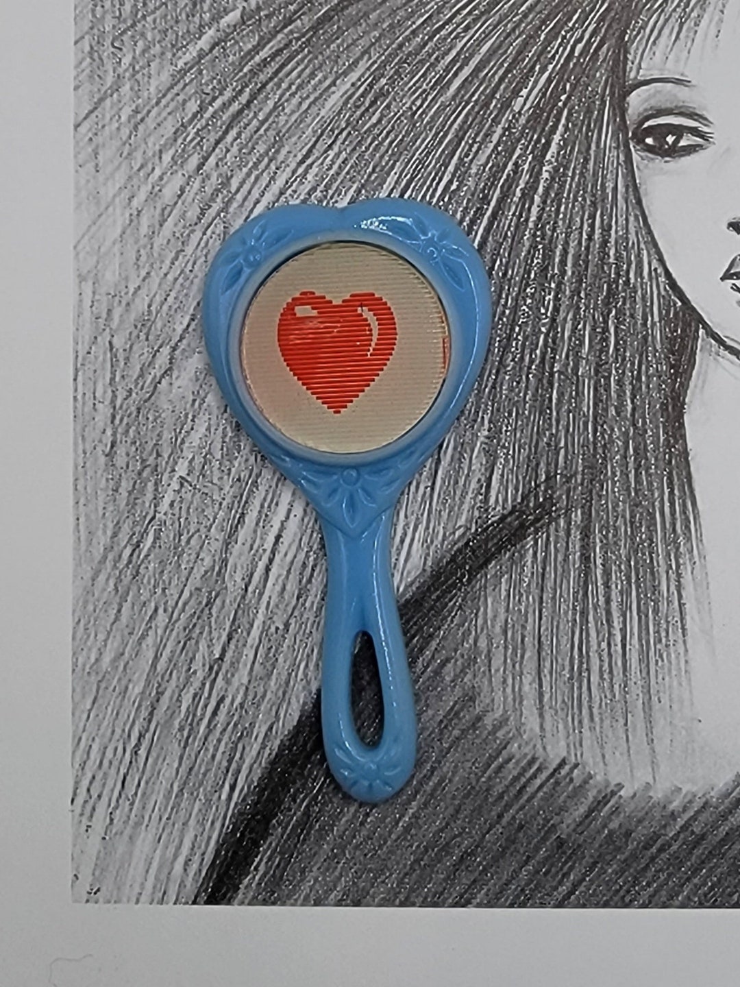 Vintage Miniature Plastic Hand Mirror Heart Flicker Lenticular Vari-vue ...
