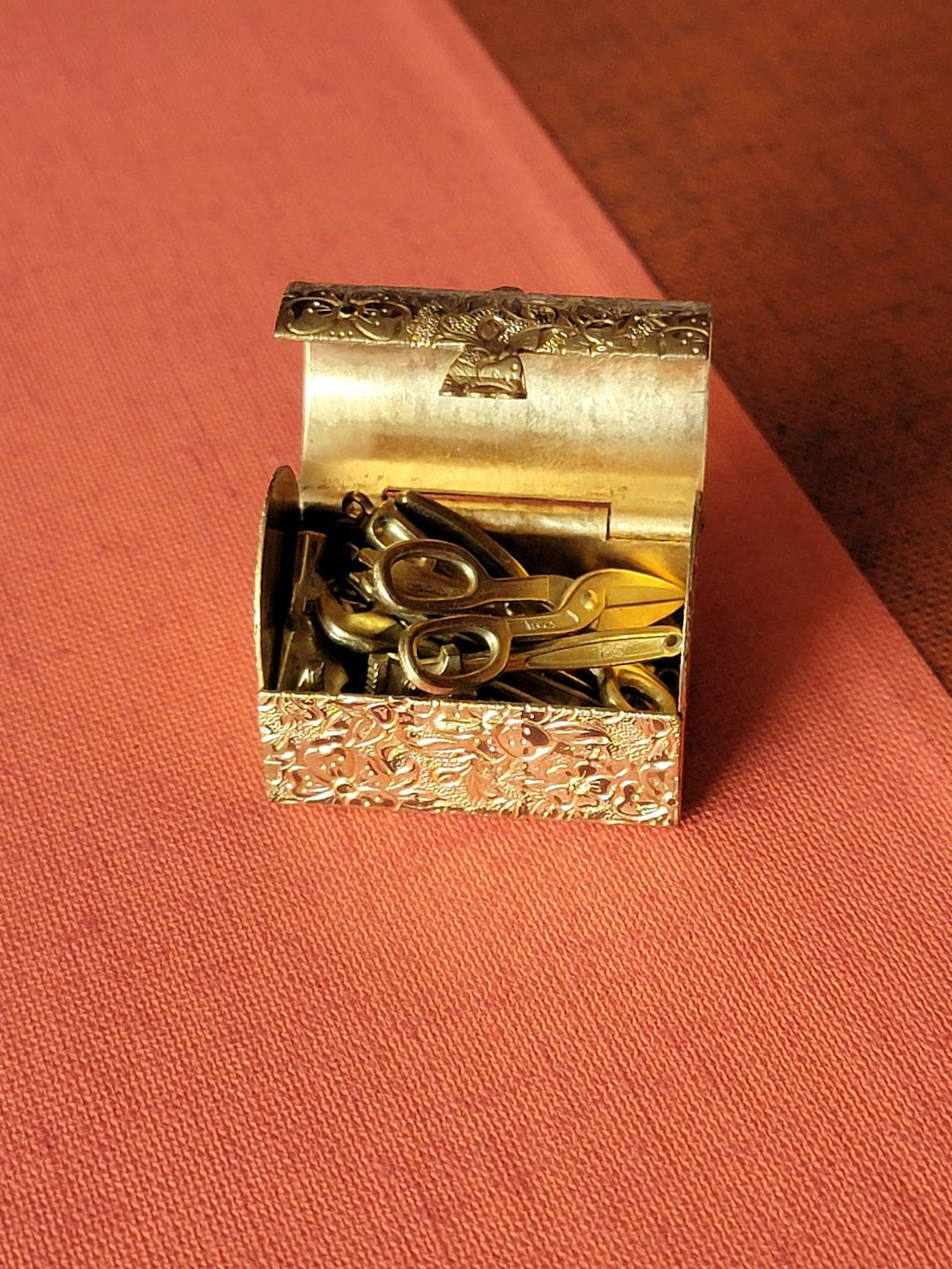 Vintage Miniature Toolbox of Tools Tiny Metal Brass Decorative Treasure ...