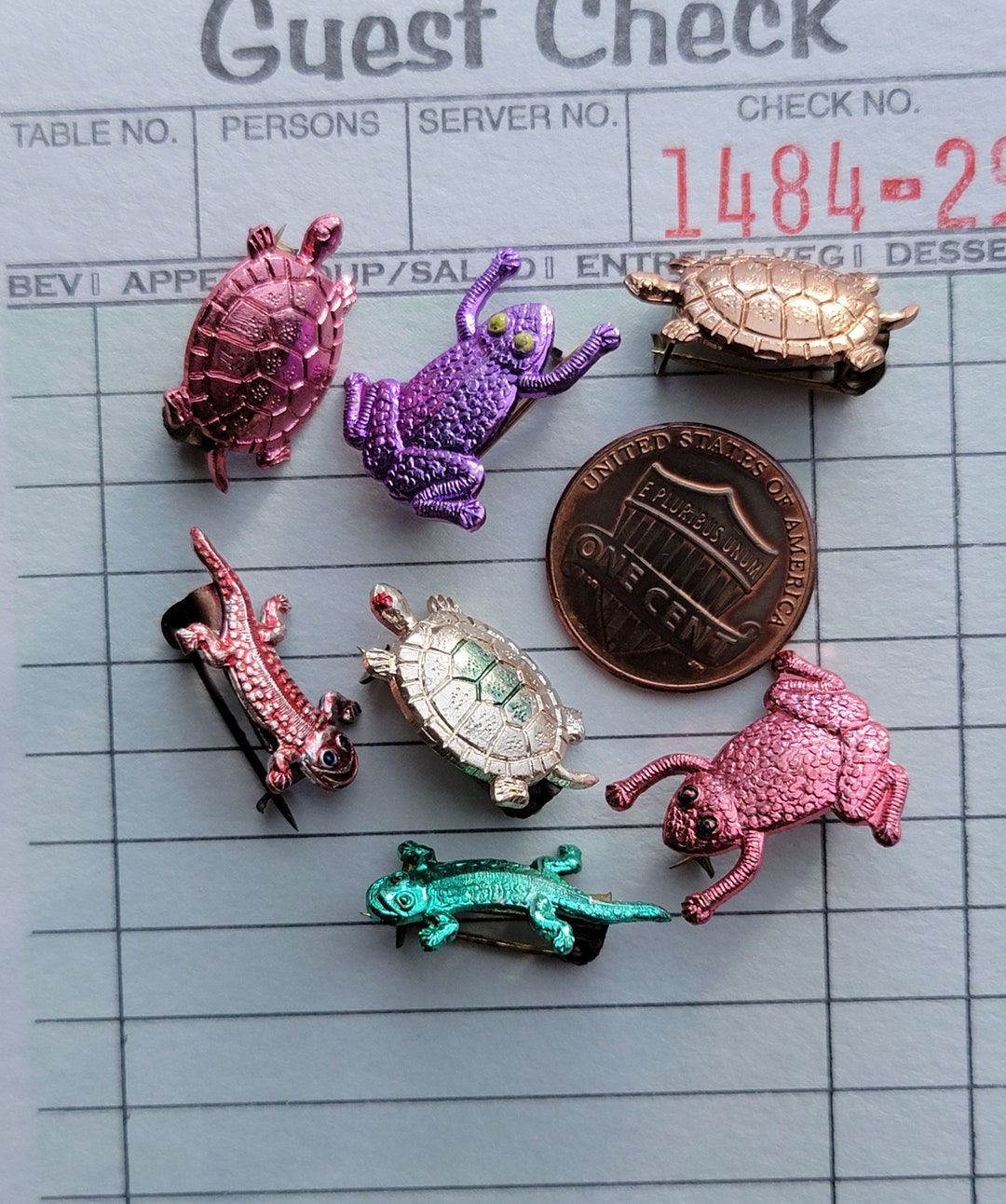 7 Vintage Scatter Pins Turtles Frogs Salamanders Tiny Metallic Dime ...