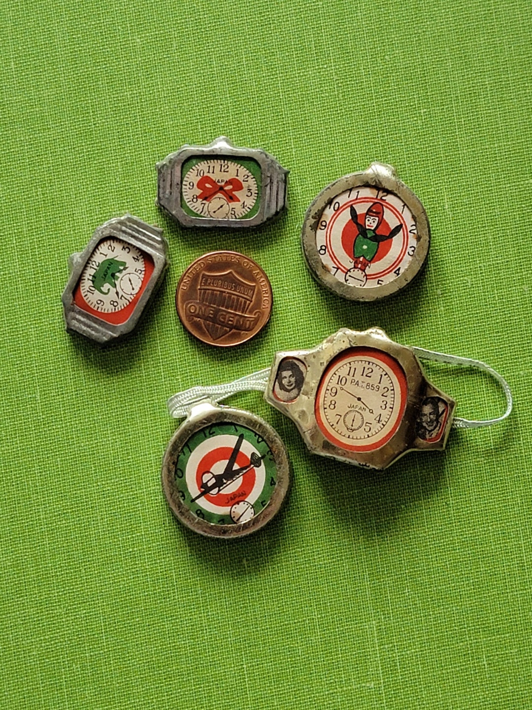 Vintage Toy Tin Watch Faces WW2 5 Pretend Wristwatch Faces Tin Paper ...