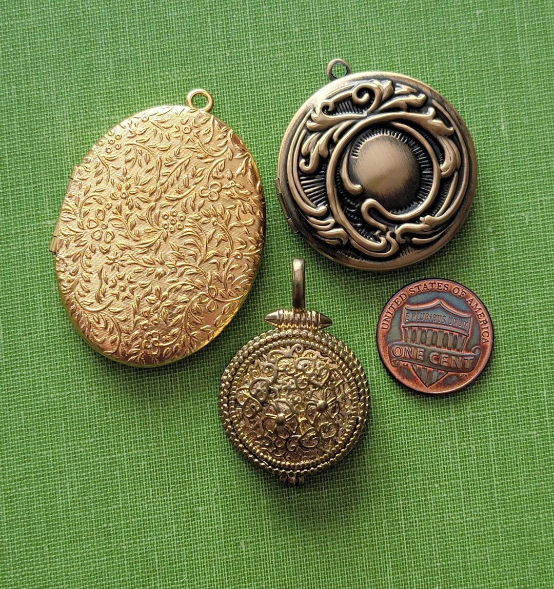 3 Large Lockets Brass Goldtone Locket Pendants Floral Art Nouveau ...