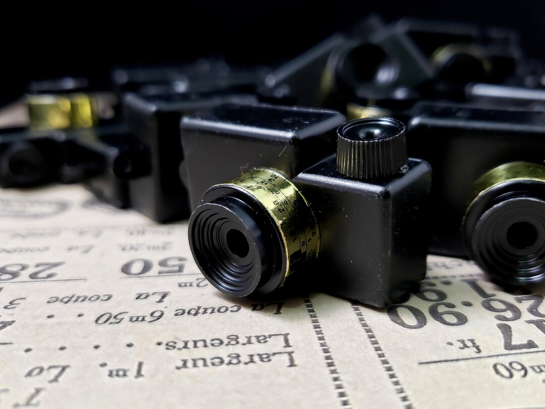 4 Vintage Camera Charms Mini Plastic Cameras 4pcs - Etsy