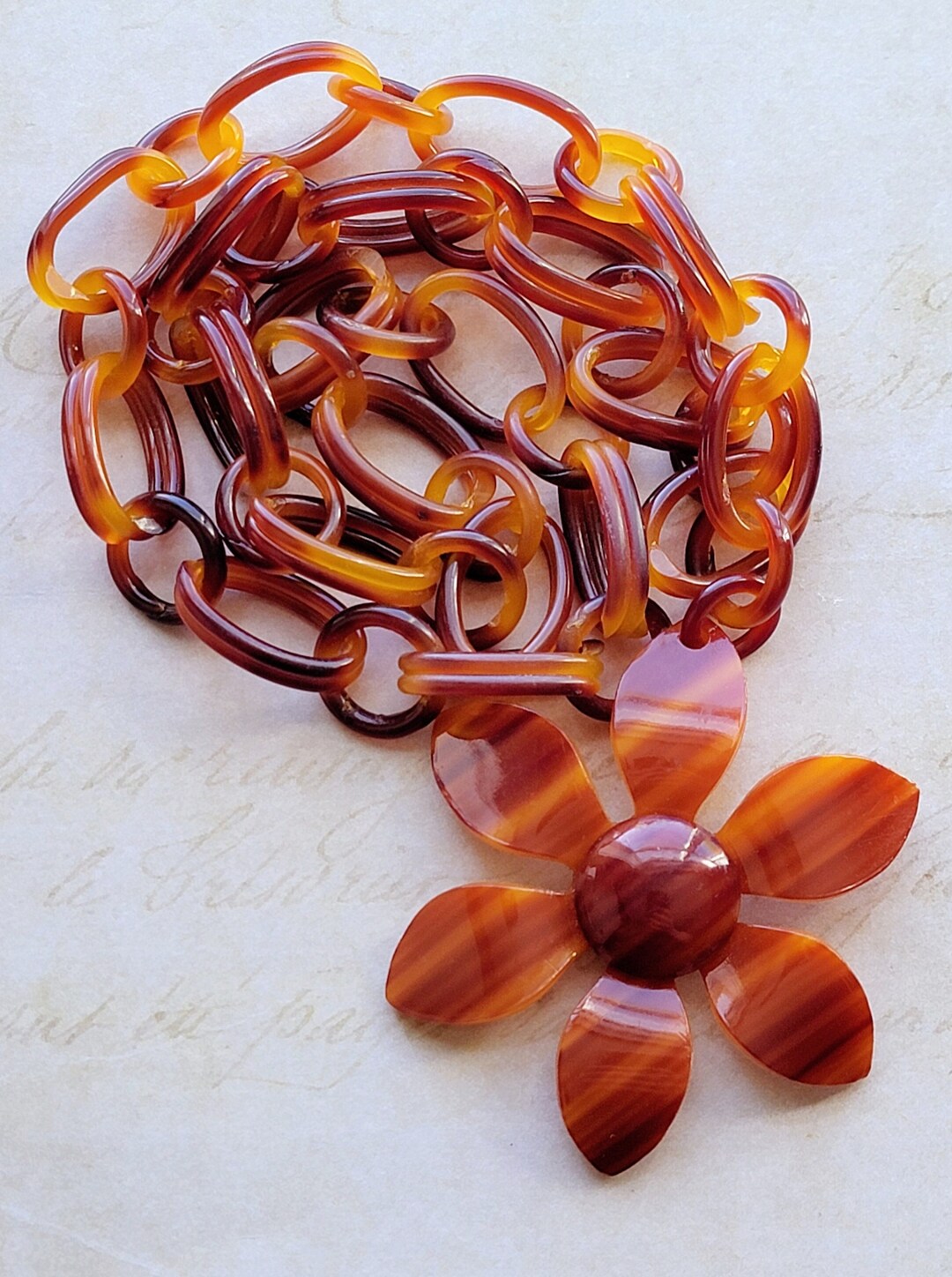 Vintage Plastic Chain Link Necklace With Large Flower - Boho Hippie ...