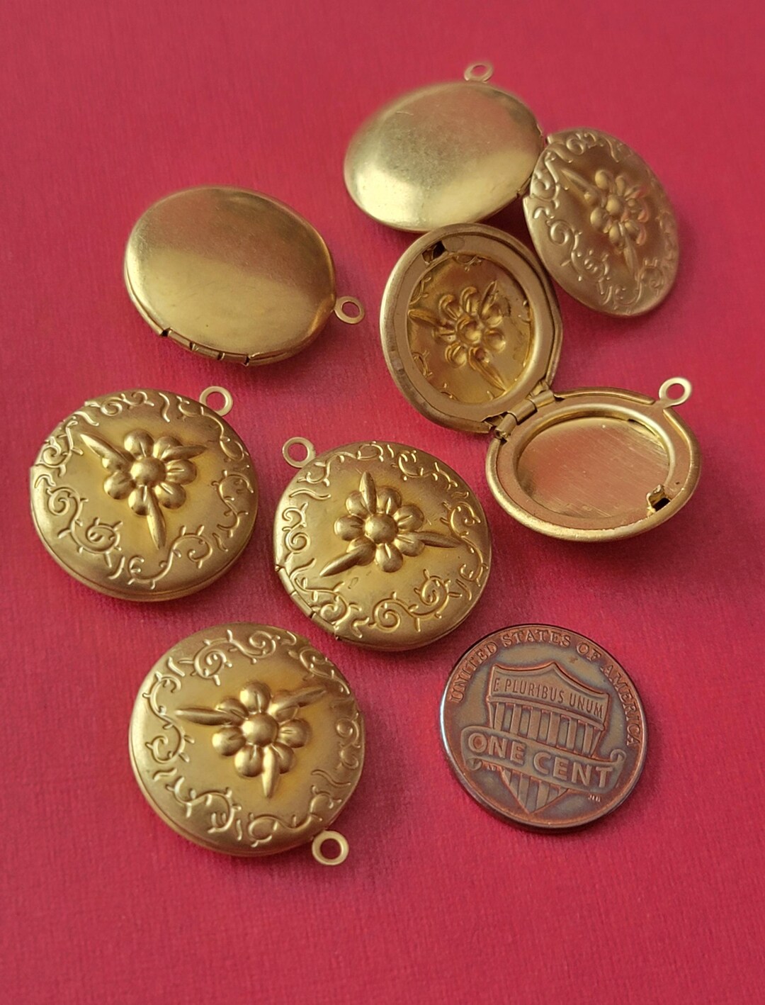6 Raw Brass Puffy Round Lockets Embossed Flower Destash Pendants 20mm ...