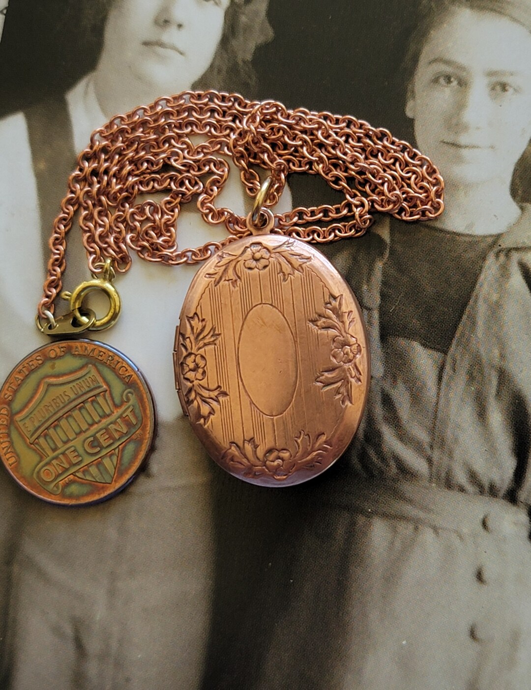 Vintage Copper Locket Necklace Oval Locket Pendant - Etsy