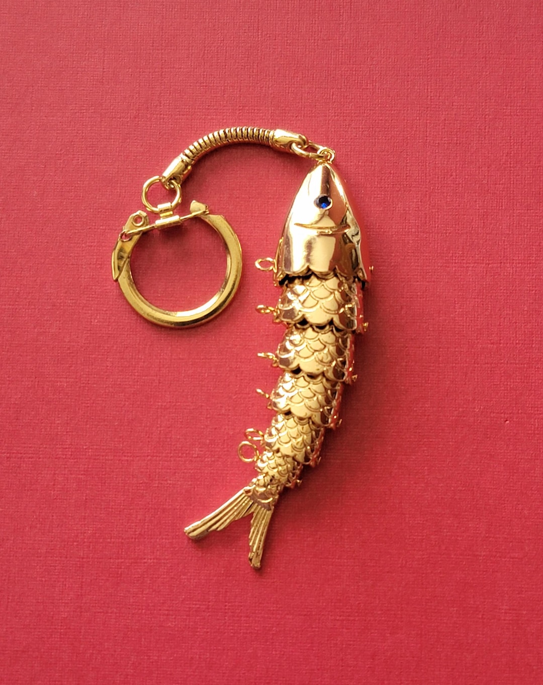 Articulated Goldtone Fish Keychain Large Sturdy Jointed Retro Wiggle ...