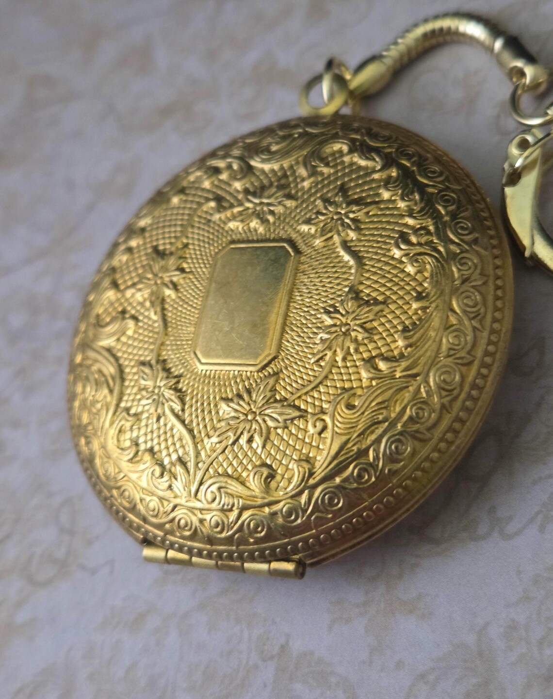Large Brass Locket Keychain Pocket Watch Compact Vintage Style 2 ...