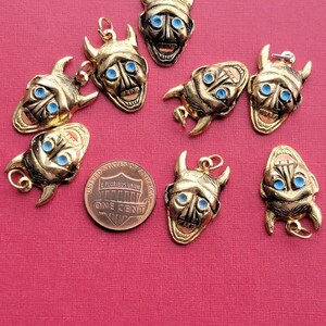 One Vintage Devil Face Charm (1pc) Gumball Vending Machine Metal Demon ...