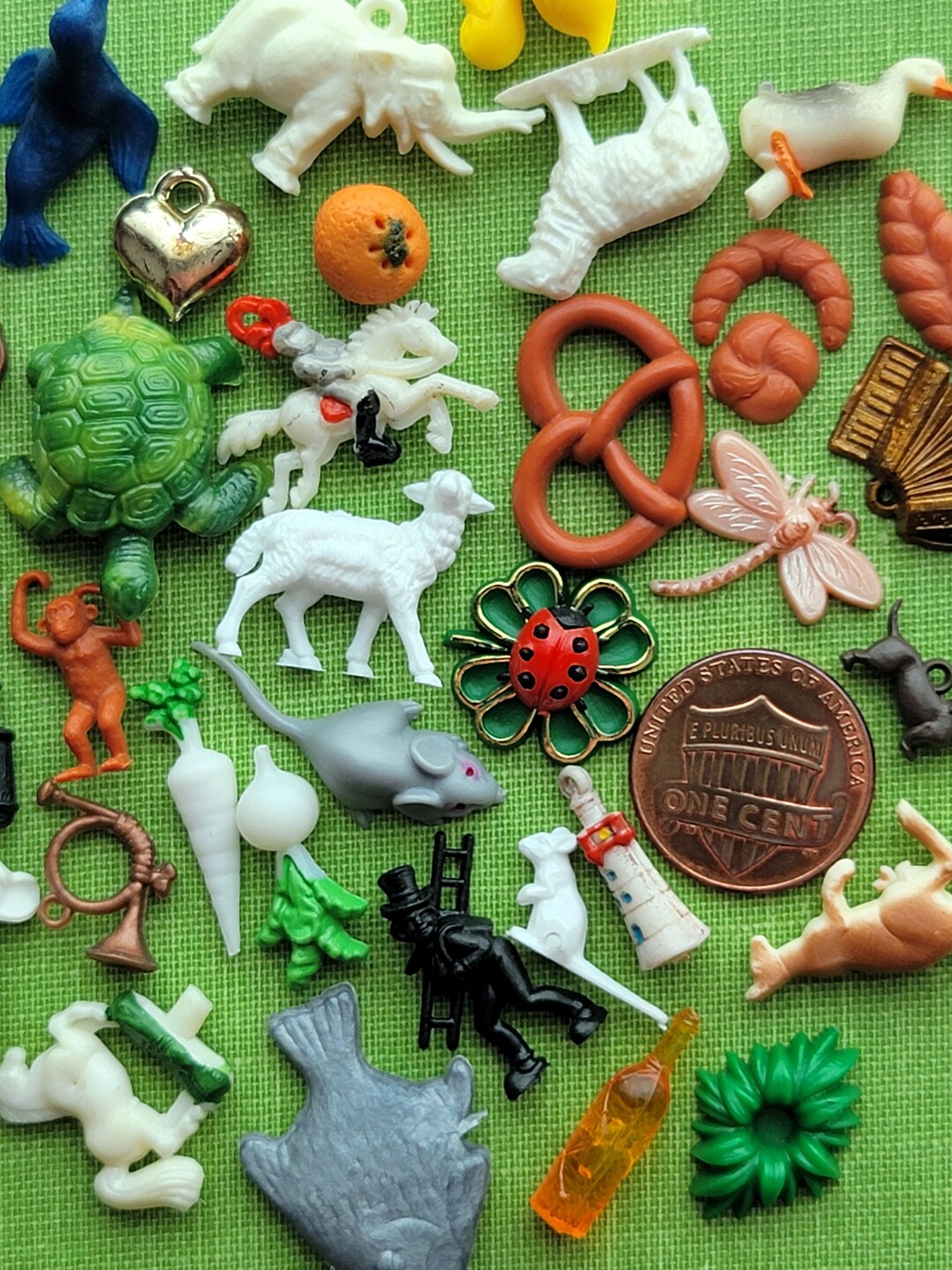 35 Vintage Tiny Plastic German Miniatures Charms Craft Minis Micro Toys ...
