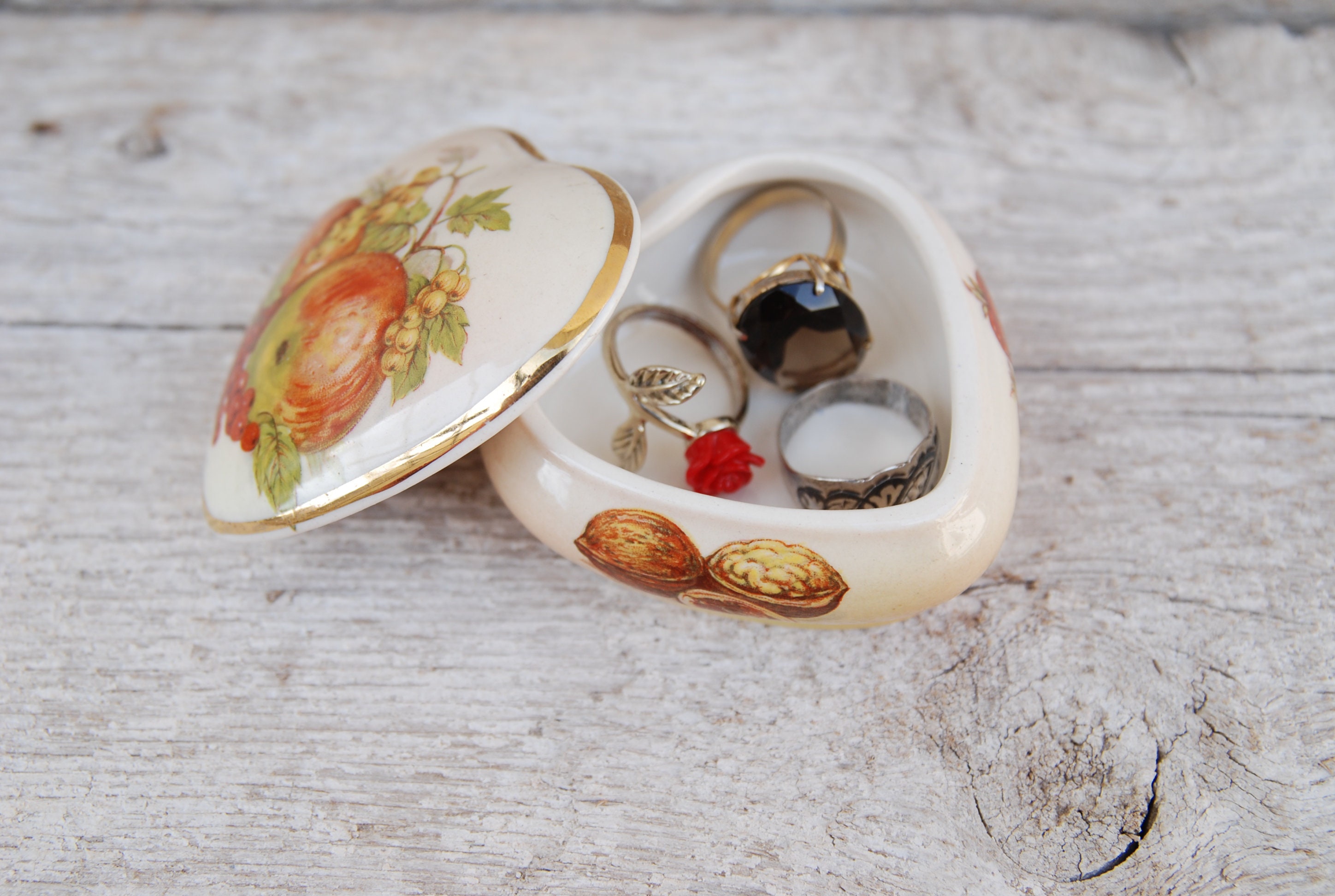 Vintage Trinket Jewelry Box Heart Shaped Porcelain Box With - Etsy UK
