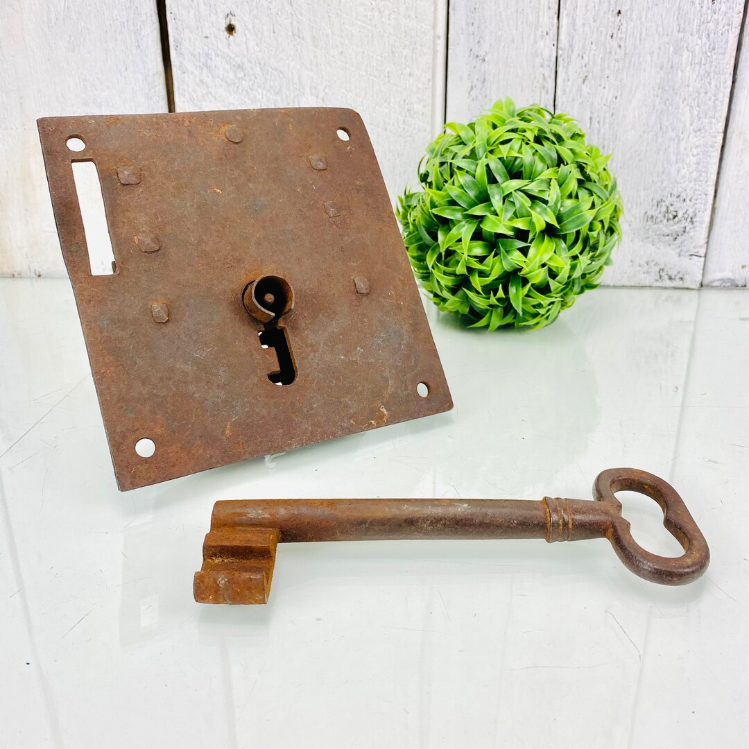 Antique Large Forged Lock Functional Castle Lock - Etsy
