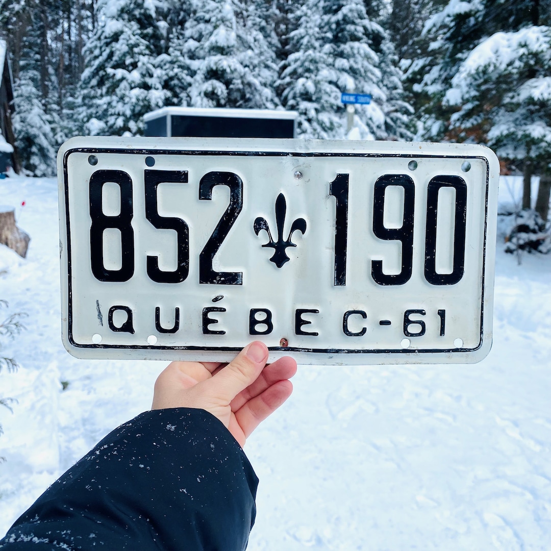 Vintage Quebec License Plate 1961 Vintage White and Black - Etsy