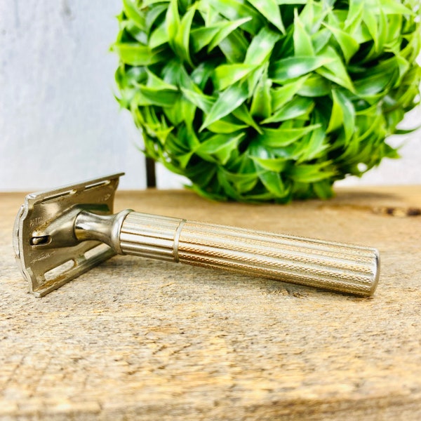 Gillette Razor - Etsy