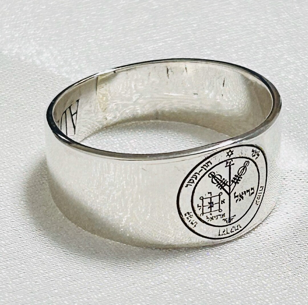 Ring. Key of the Seals of Solomon Solomon Key of the Amulet of Success ...