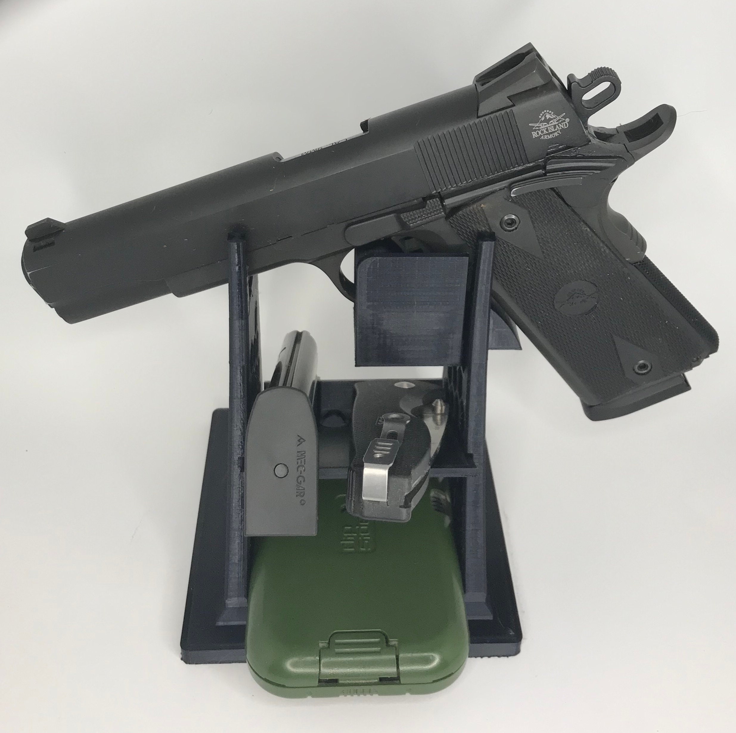 3D Printed Pistol Stand - Etsy