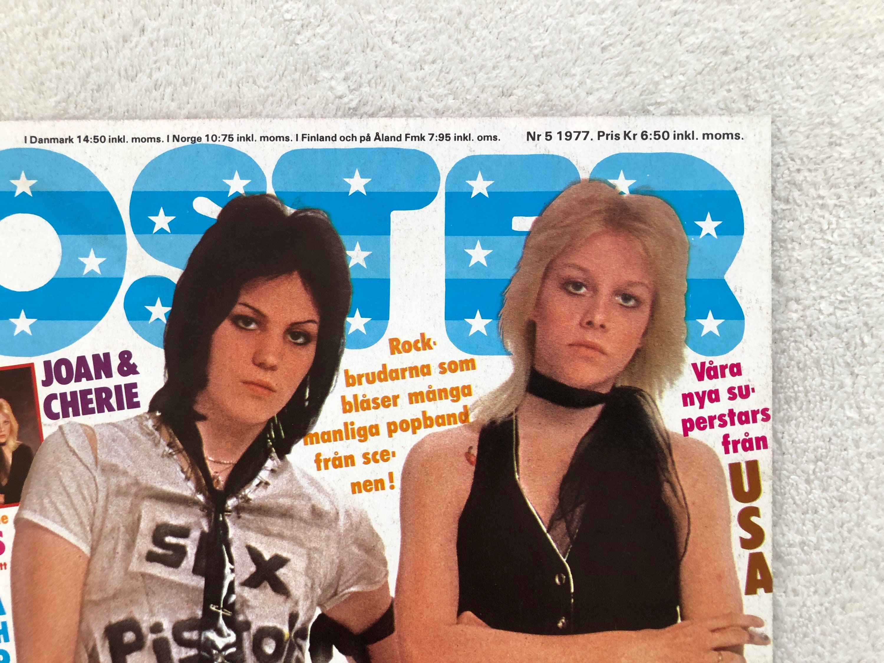 The Runaways Cover Poster 1977 Swedish Poster Magazine 1970s Joan Jett ...