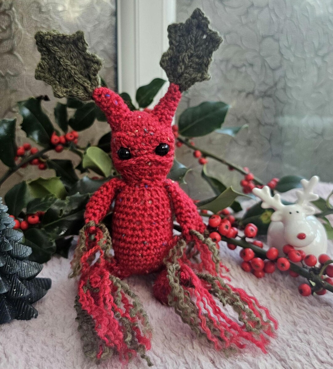Holly Pocket Mandrake | Christmas | Crochet - Etsy