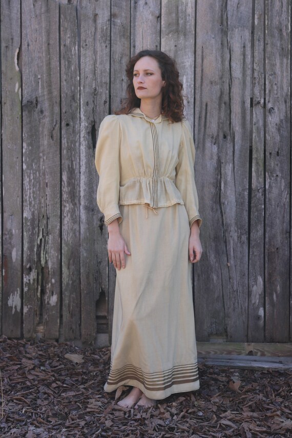 antique victorian wool dress / bodice and skirt - Gem