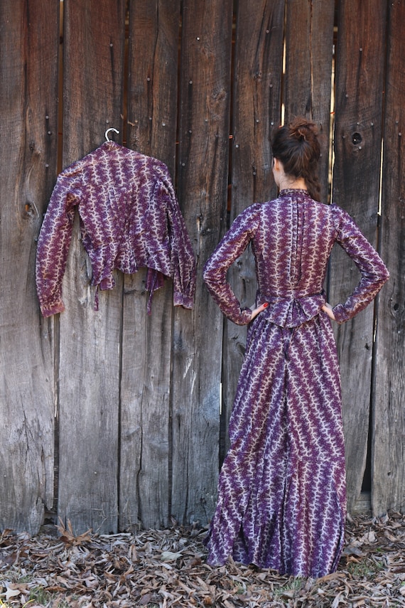 antique victorian purple calico seaweed print 3 piece… - Gem