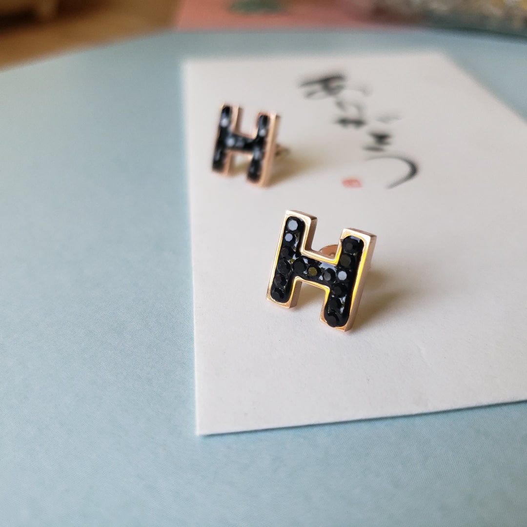 Asian Trending Earring, Stud Titanium Earring, Letter H Earring, Dainty ...