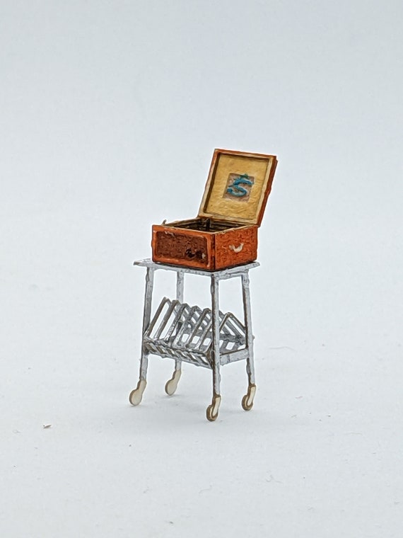 Quarter-inch Mid-century Square Record Player and disc | Etsy