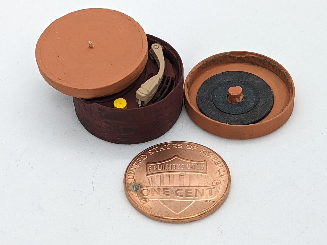 1" Scale Portable Round Record Player Kit - Etsy