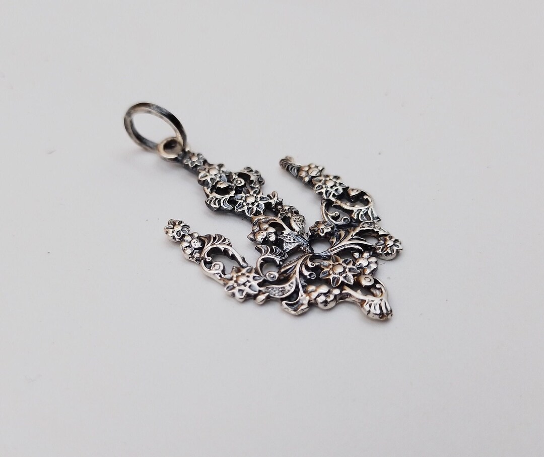Ukraine Pendant.blooming Trident.ukrainian Tryzub Symbol of Independent.made in Ukraine - Etsy