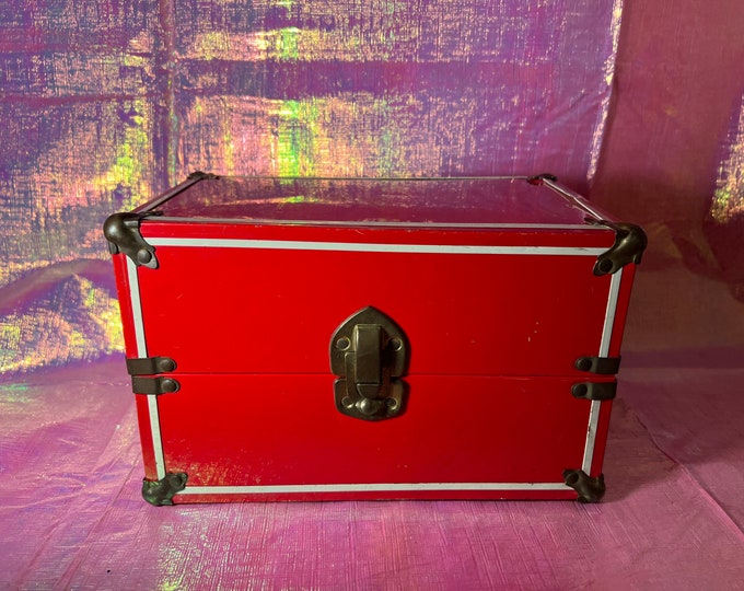 Vintage 1950’s Red Metal Doll Trunk Case With Star Lining - Etsy