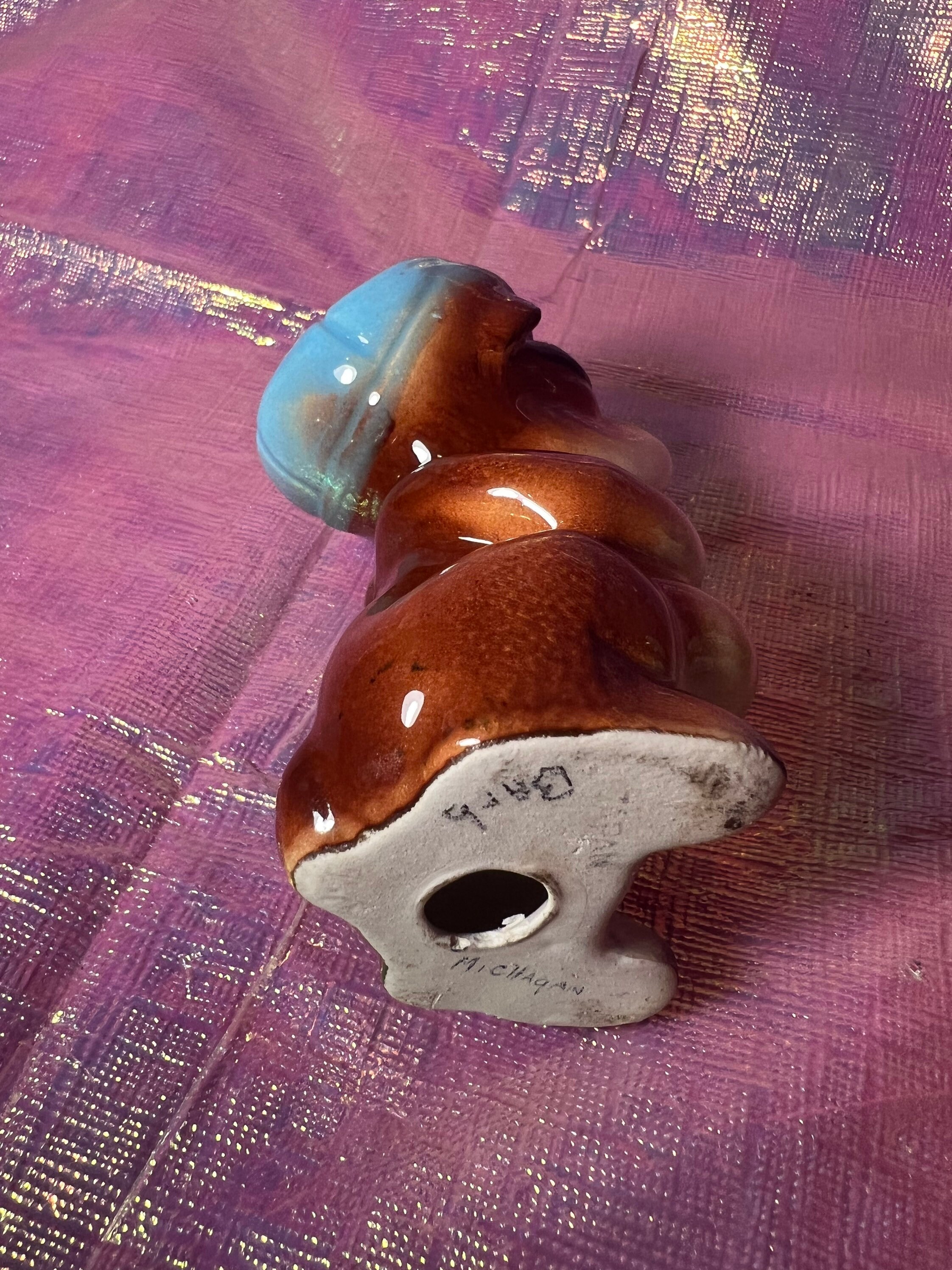Vintage Bulldog Bandit Robber Figurine