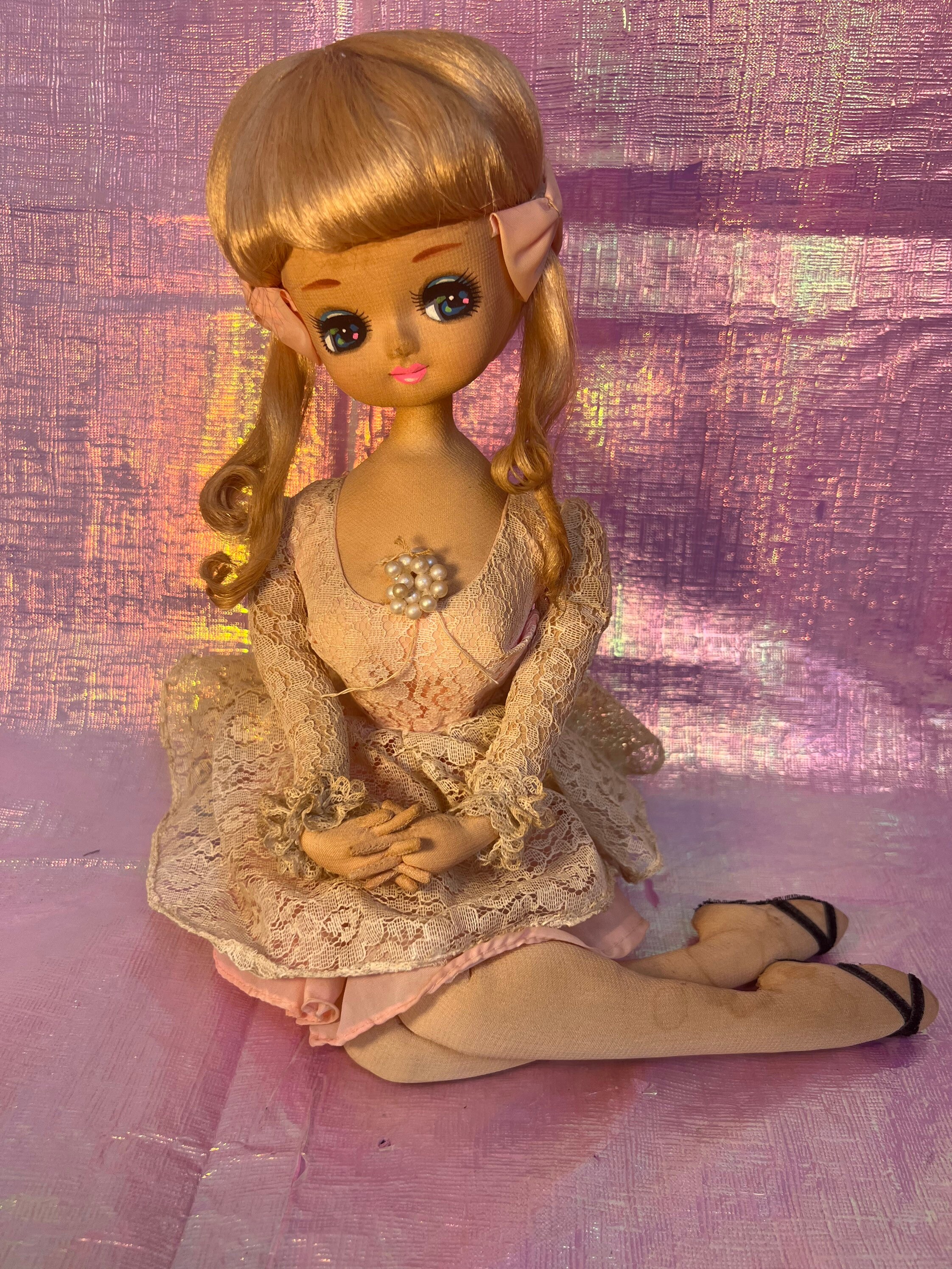 Vintage Sitting Pose Doll Japan