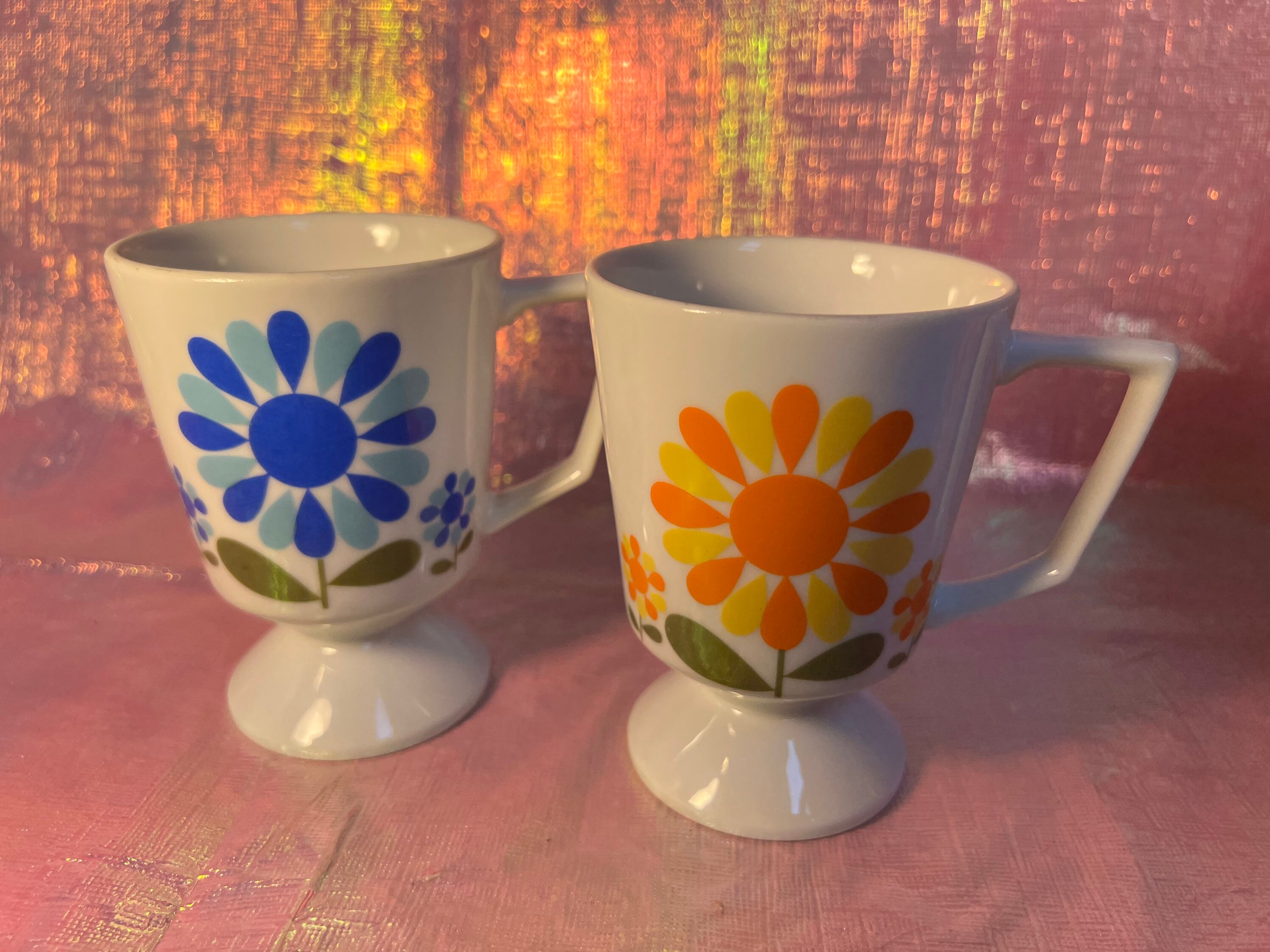Vintage Mod Flower Retro Mug
