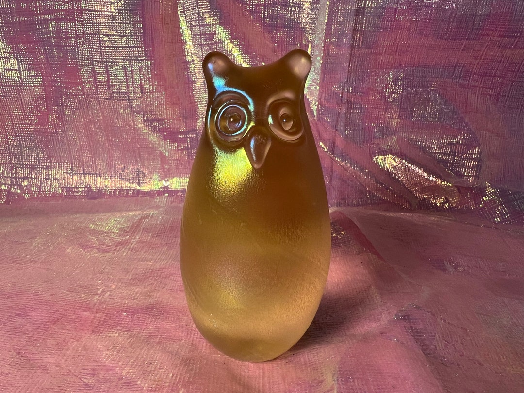 Orient and Flume Art Glass Owl Paperweight - Etsy