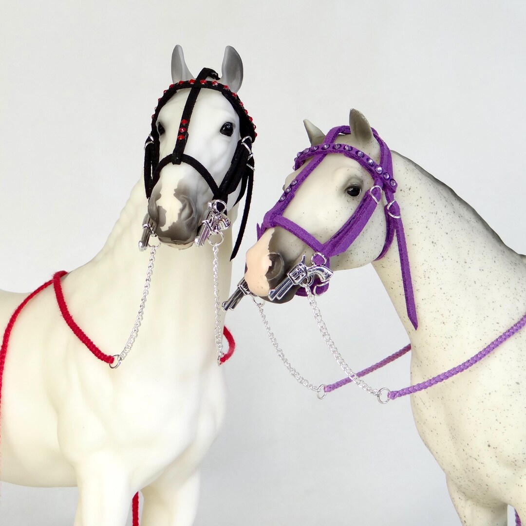 Breyer Traditional 1:9 Scale Model Horse Tack Western Parade Bridle ...