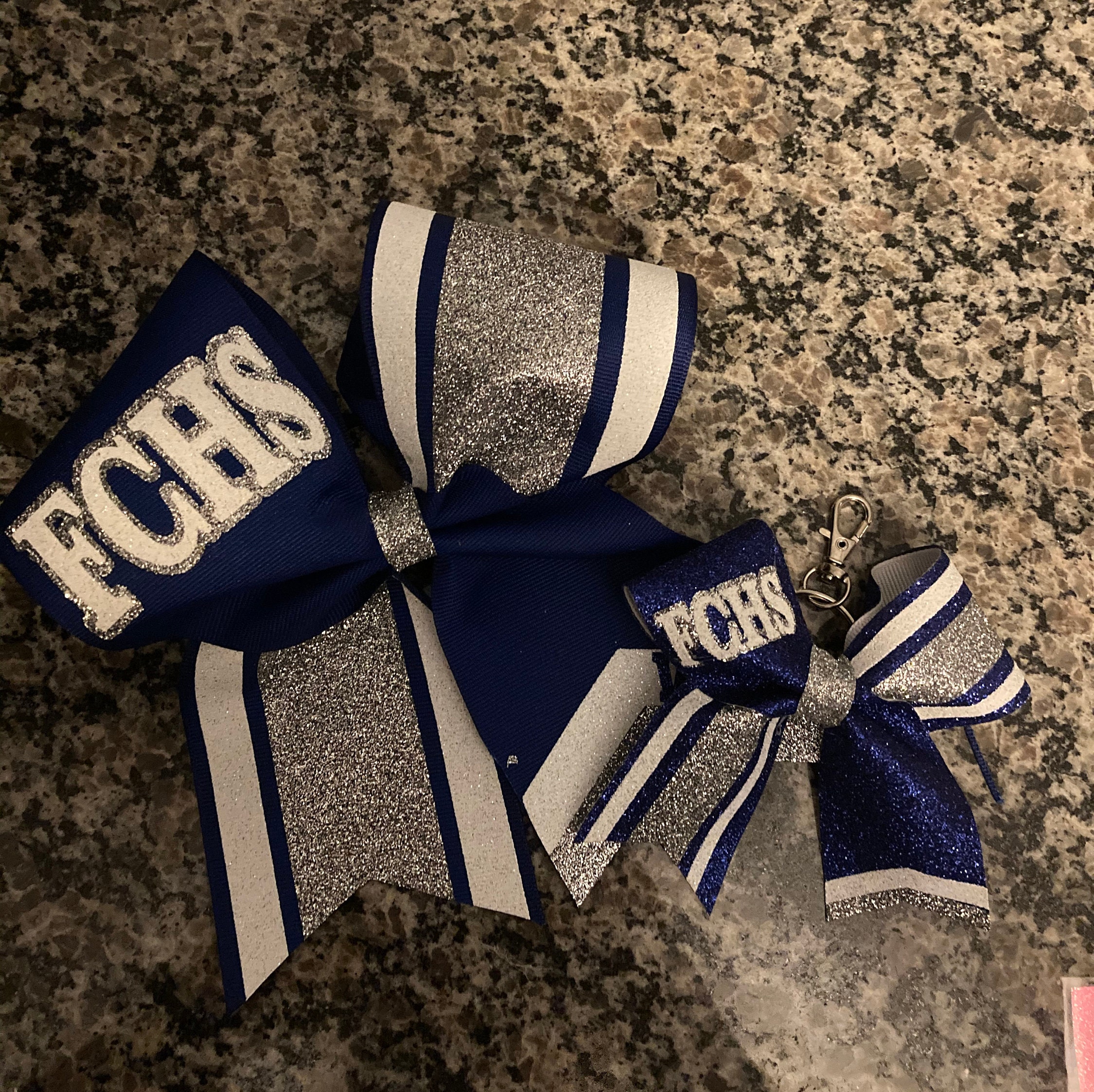 Custom cheer bow/ Your team colors/ Rec cheer bow / School | Etsy