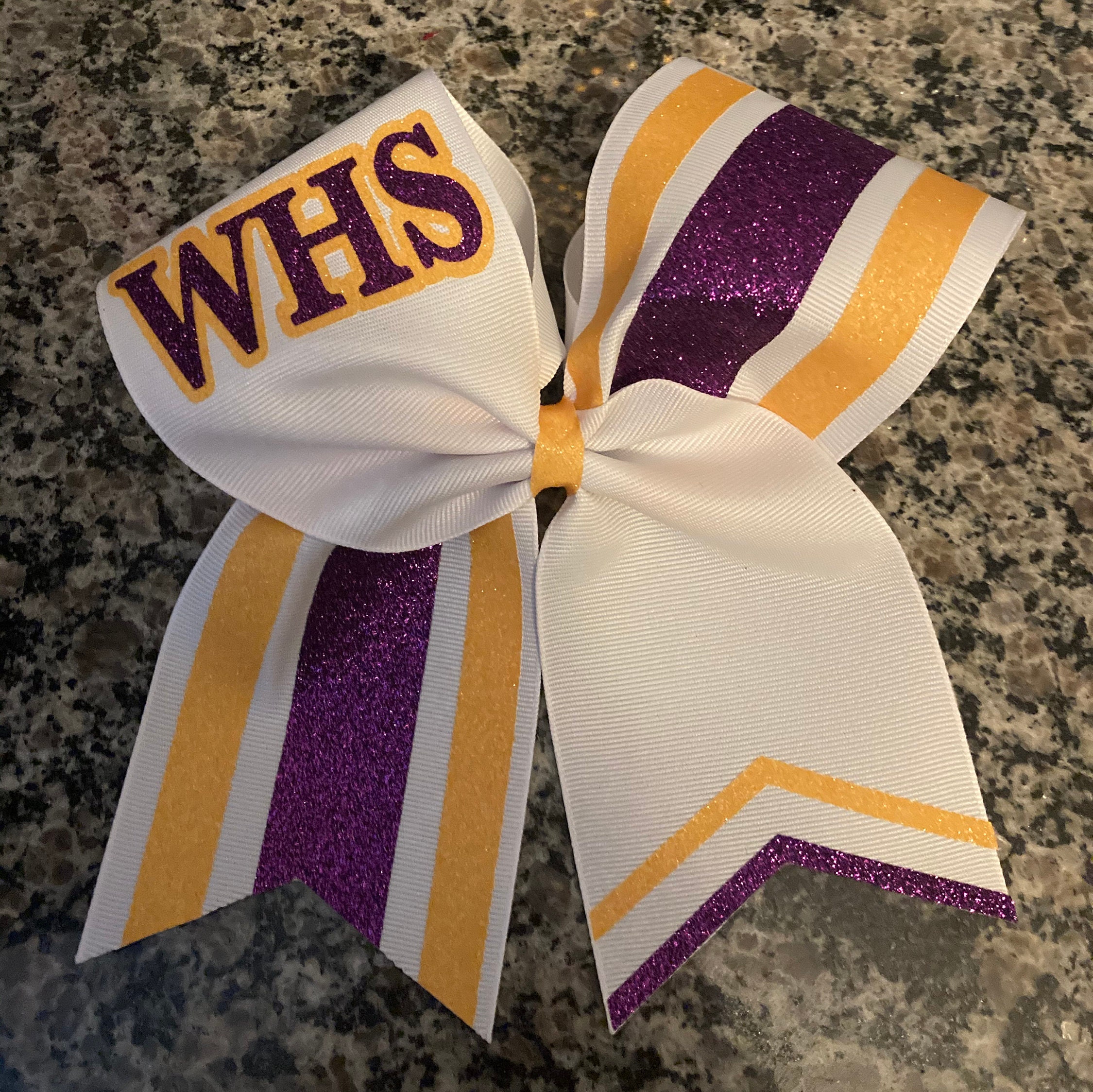Custom Team Cheer Bows. Great Game Day Bow, Basketball/football Cheer ...
